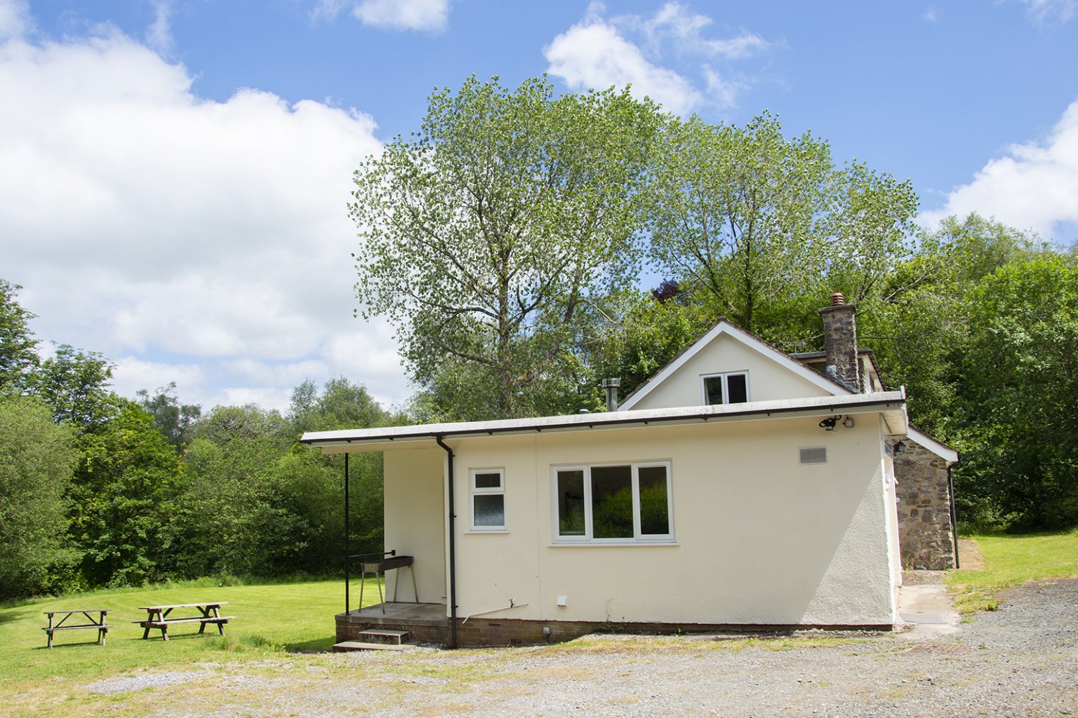 W outside 01 - Heatree Activity Centre